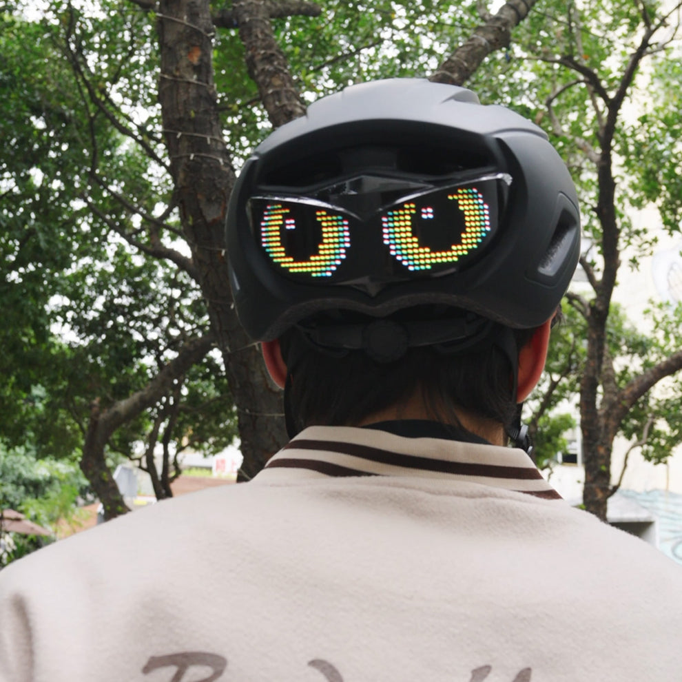 Smart LED Helmet Display with App Control for Bike & Motorcycle – Blazexel